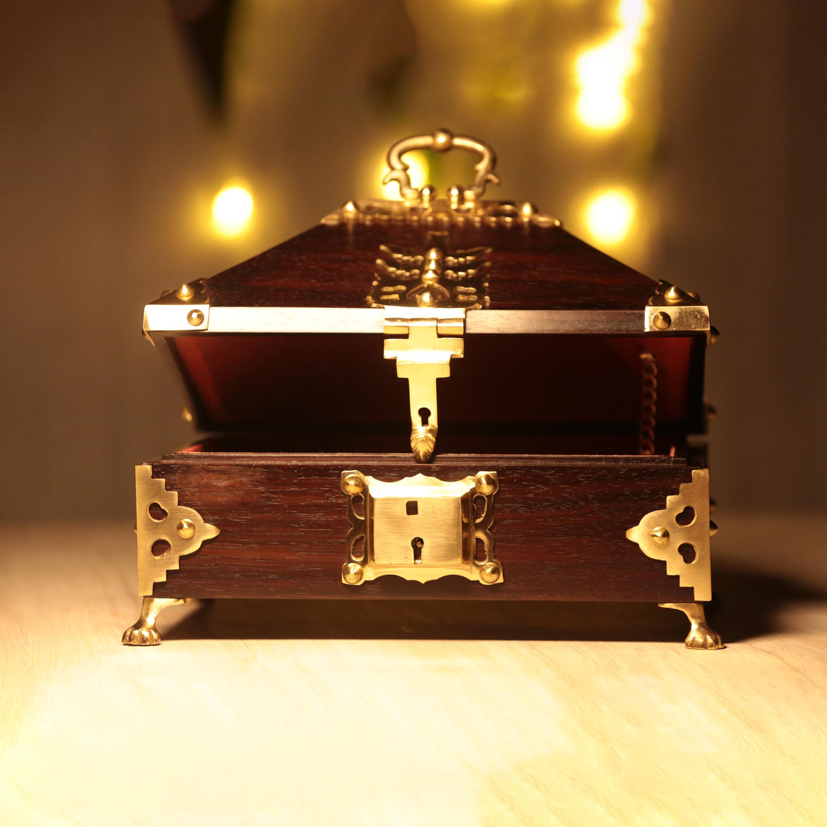 Hand Crafted Nettur Petti 10 x7 | Amadapetti | Ornament Box– CultureShoppe